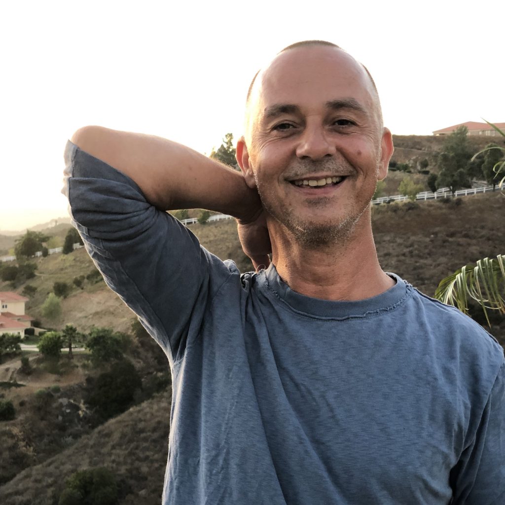 Our Experts – Azoa